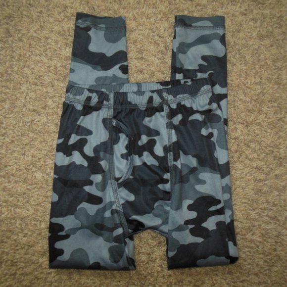 Climatesmart | Bottoms | Nwot Climatesmart Boys Small Camo Thermal ...
